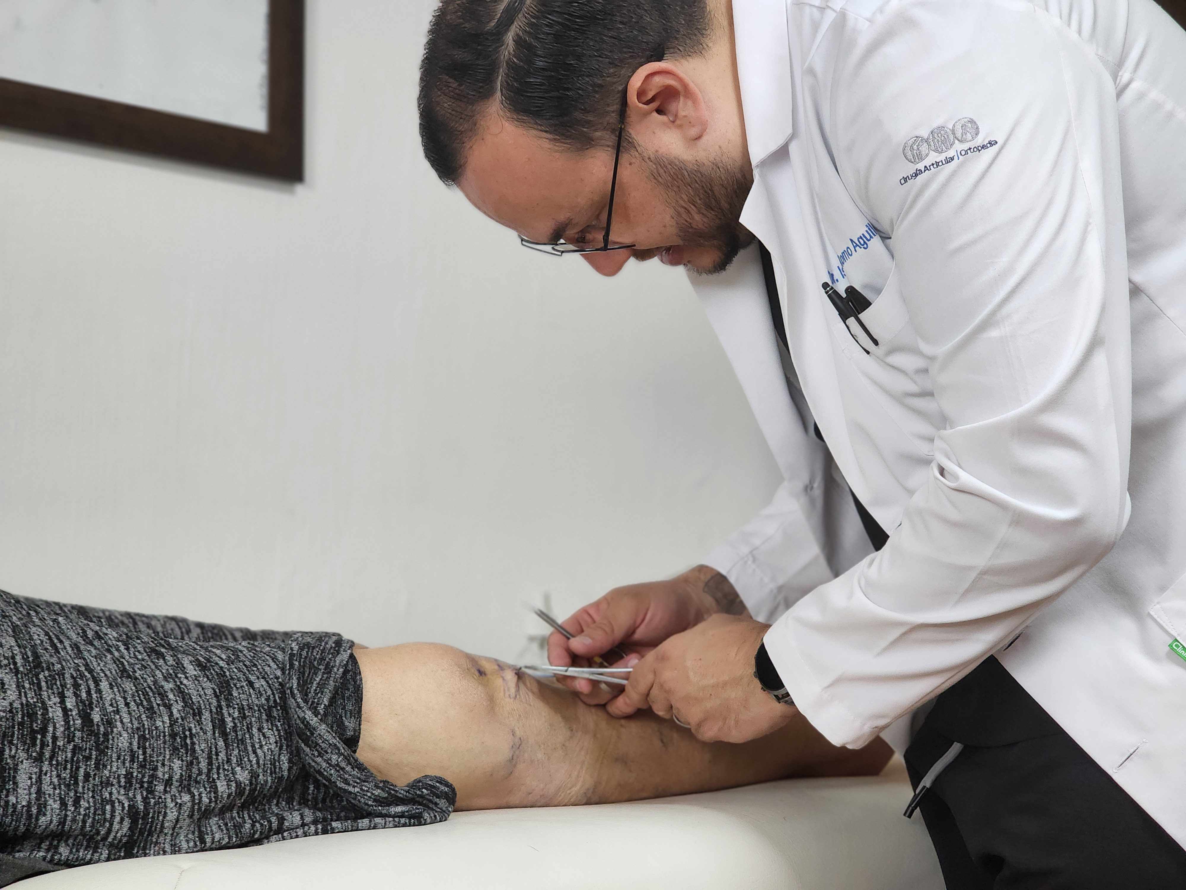 Dr. Israel Romo - Ortopedia y Traumatología